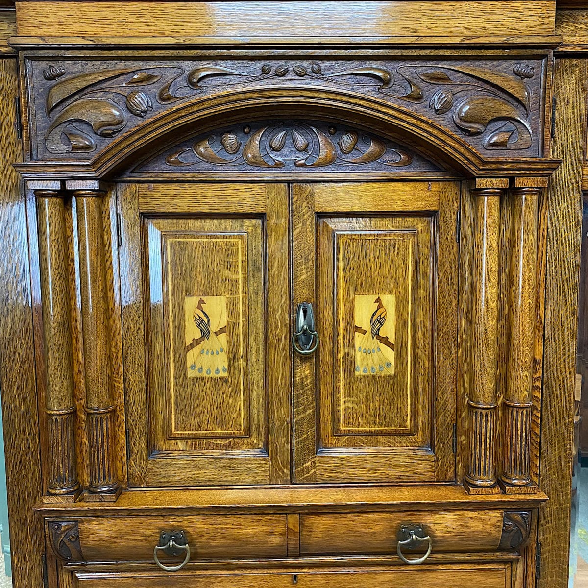 Maple & Co Antique Furniture - Antiques World