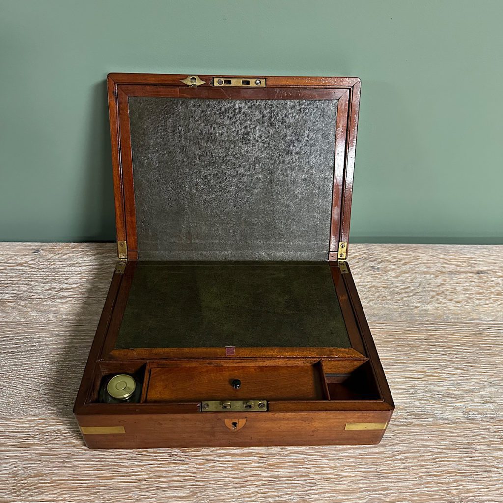 Outstanding Small Antique Writing Box / Slope - Antiques World