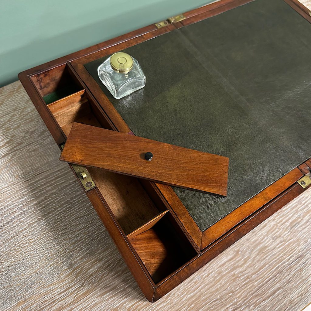 Outstanding Small Antique Writing Box / Slope - Antiques World