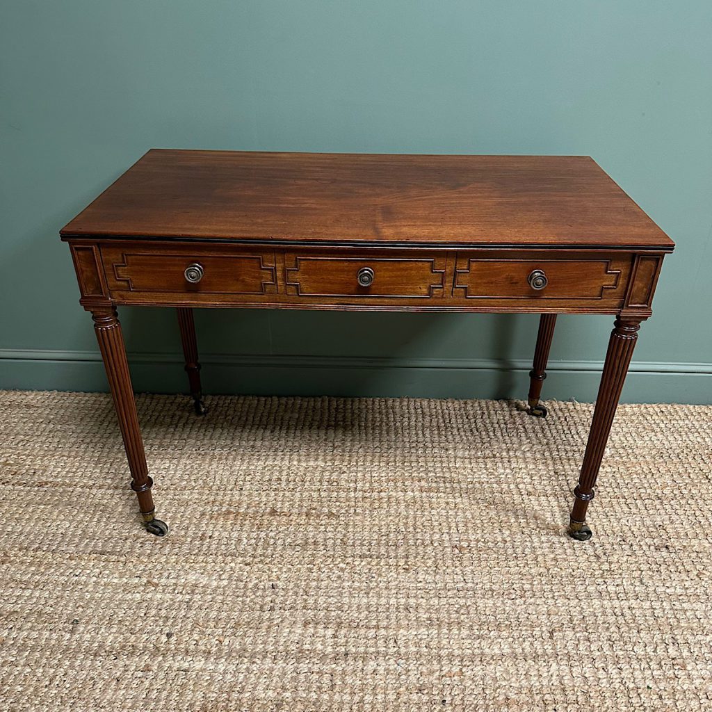 Quality Gillows Design Large Antique Writing Table - Antiques World